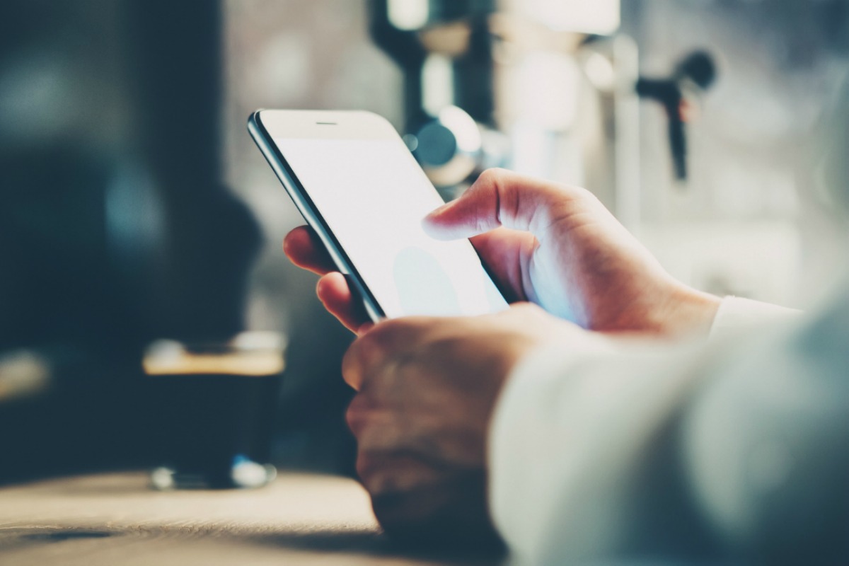 Trial intelligently finds best mobile connection - Smart Cities World