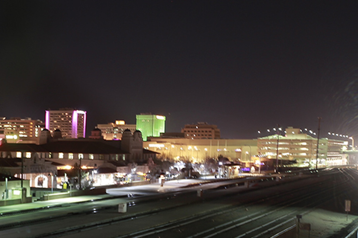 Albuquerque embarks on “unique” plan to relight city - Smart Cities World