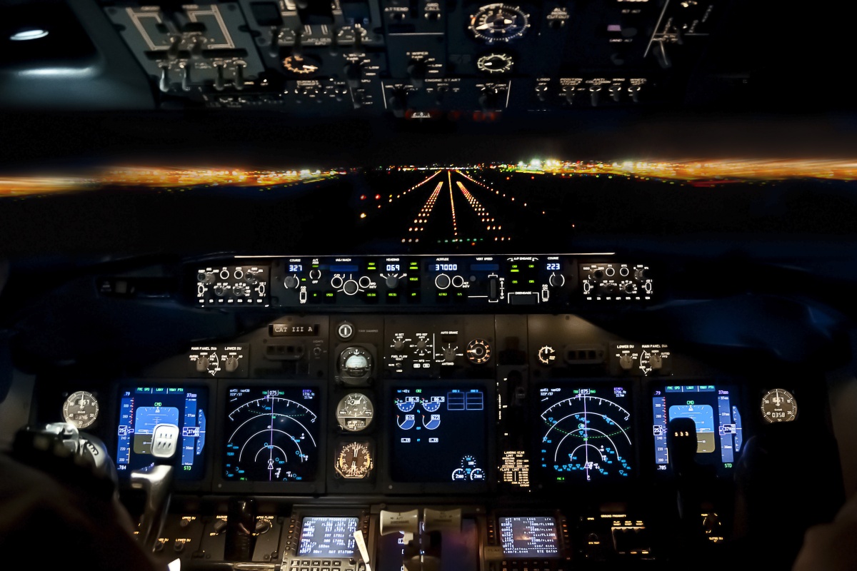 One in three would fly in a pilotless aircraft - Smart Cities World