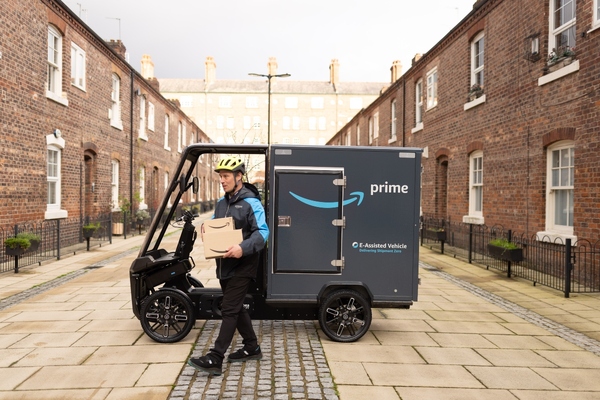 Smart Cities World - Logistics - Amazon expands micromobility e-cargo ...