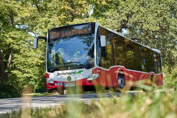 Smart Cities World - Cloud and edge computing - Vienna bus company ...